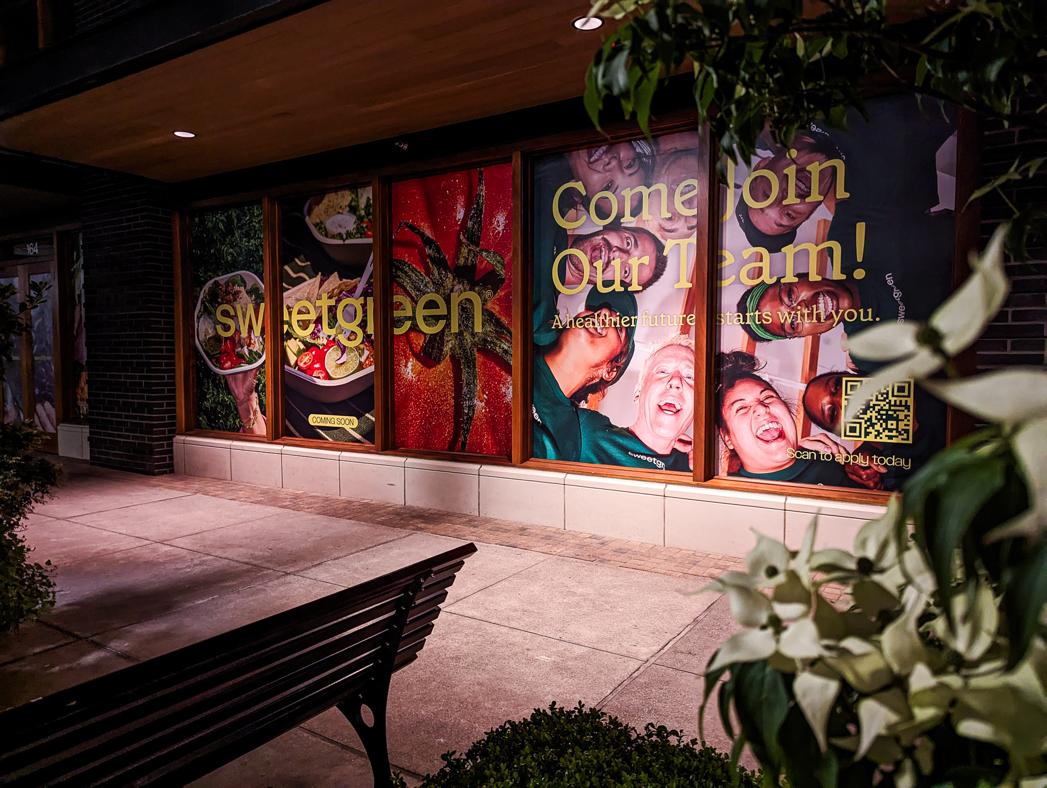 Window Signs - Westcoast Graphics